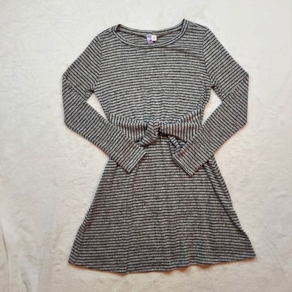 Alya | Dresses | Alya Gray Black Striped Stretch Knit Mini Dress Size ...